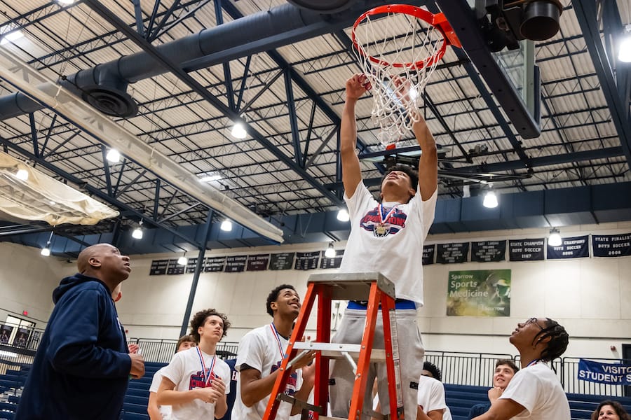 View the Scenes of Celebration After ELHS Basketball's State Title and ...